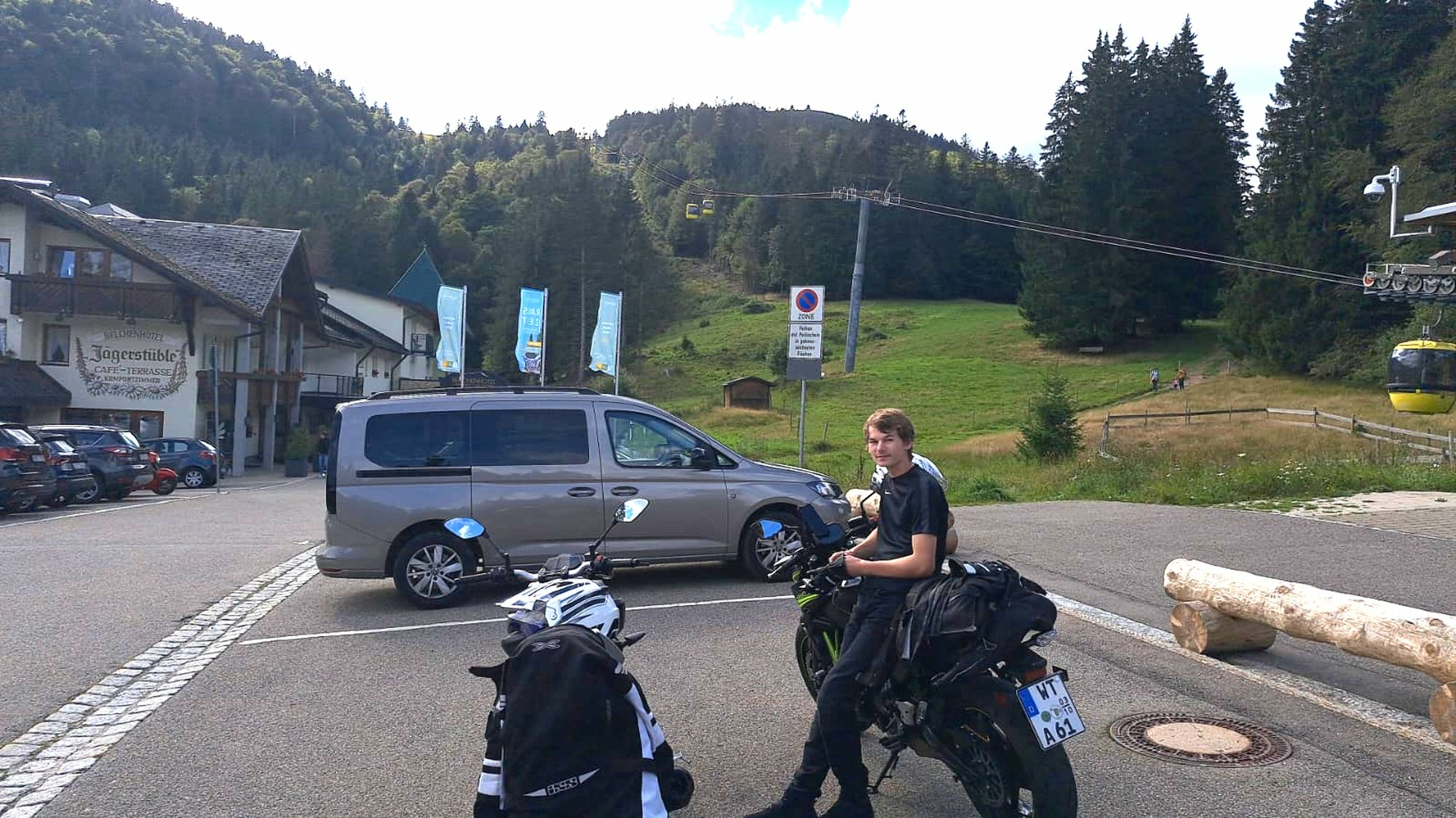 Zwischen Campus und Büro: Pascal Peter über die duale ...